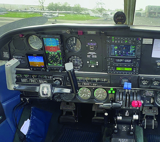 Piper Seneca Cockpit