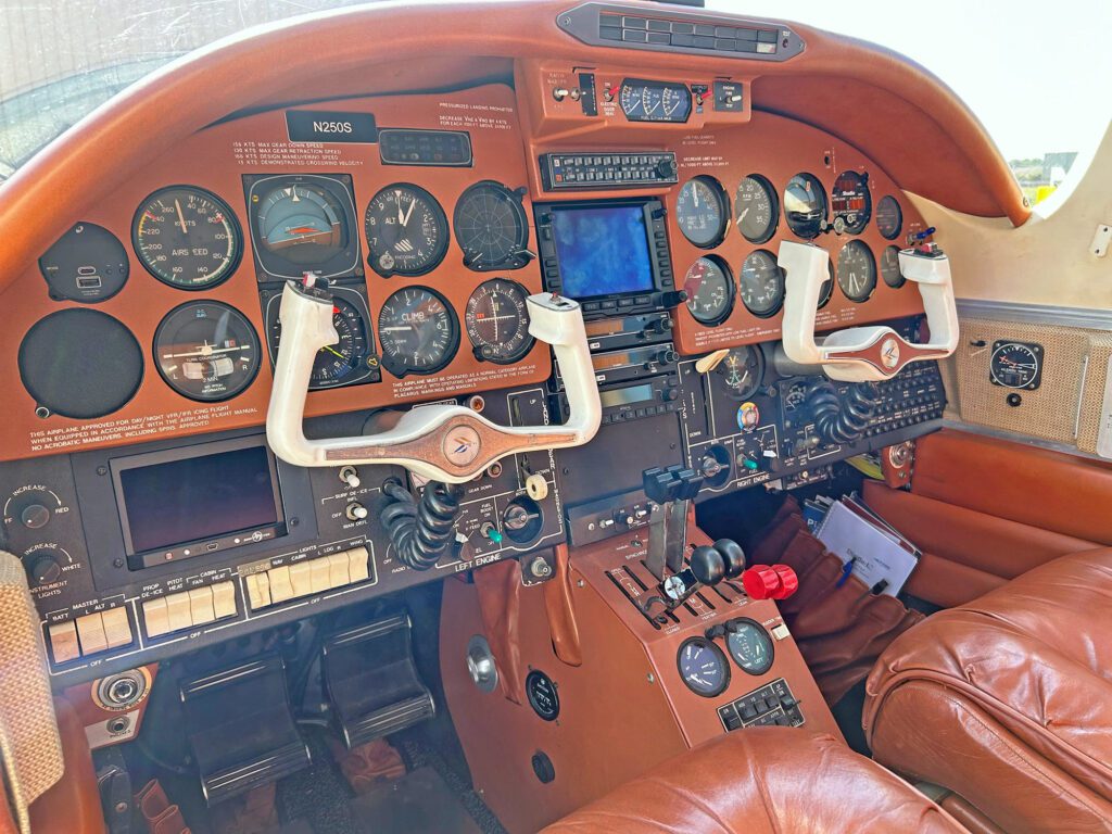 Piper Aerostar - Aviation Consumer